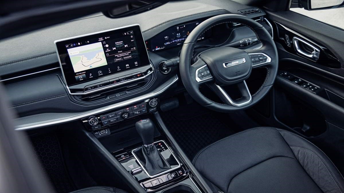 Jeep Compass Model-S Exterior, Interior Design & Specifications - Jeep ...